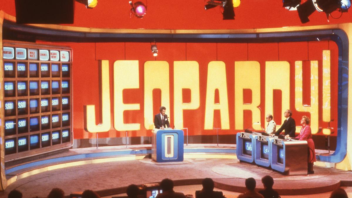 35 Years of the Jeopardy! Set | J!Buzz | Jeopardy.com 35 Years of the Jeopardy! Set | J!Buzz | Jeopardy.com